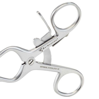 Beckman Weitlaner Retractor